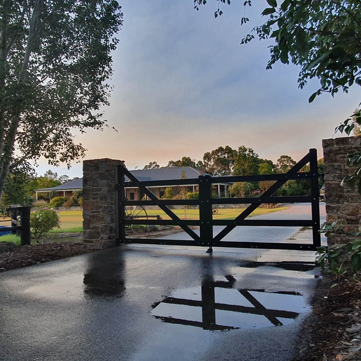 GateHouse Heavy Duty Double Solar Swing Gate Kit Australian Designed